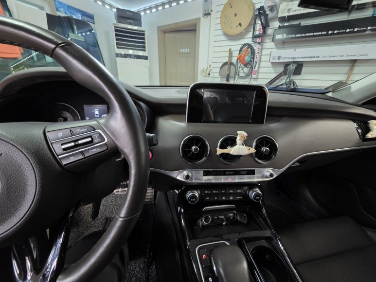 대전충청 서울에서방문하신 스팅어 안드로이드 올인원 마이스터매립방식어라운드뷰 순정기능까지 100프로살려서시공 스팅어안드로이드완벽시공스팅어어라운드뷰스팅어마이스터