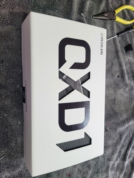 (도요타 프리우스) 알리직구 안드로이드 올인원 마감제 "자체제작 "기존네비게이션이 텃치가 안된다? 안드로이드 올인원교체작업 블랙박스 아이나비QXD1 / 청주, 세종, 천안 ...