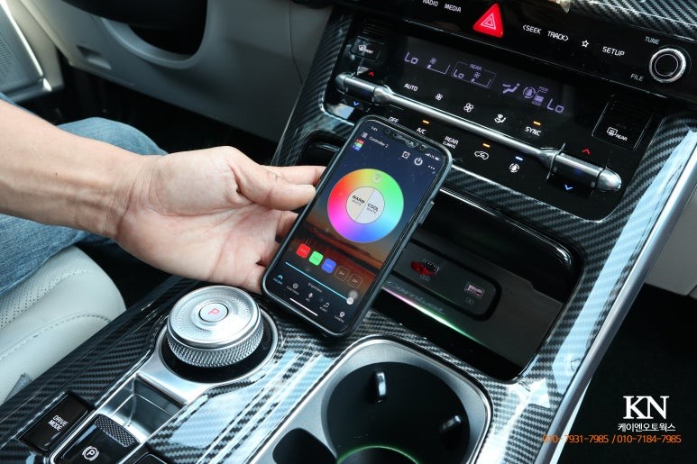 부산.울산.경남 / 4세대 카니발ka4 LED 튜닝 (컵홀더, 풋등, 무빙 도어스커프, C필러 로고) / 부산 사상구 주례동 / 부산 – 오카엠비언트