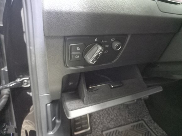 서울 / 폭스바겐 아테온 골프 TDI 하이패스 매립 RF하이패스 AP560 글로브박스 안 매립 RF주파수 방식 하이패스 강남서초 하이패스 매립 시공전문 양재 아지트 / 강남 ...